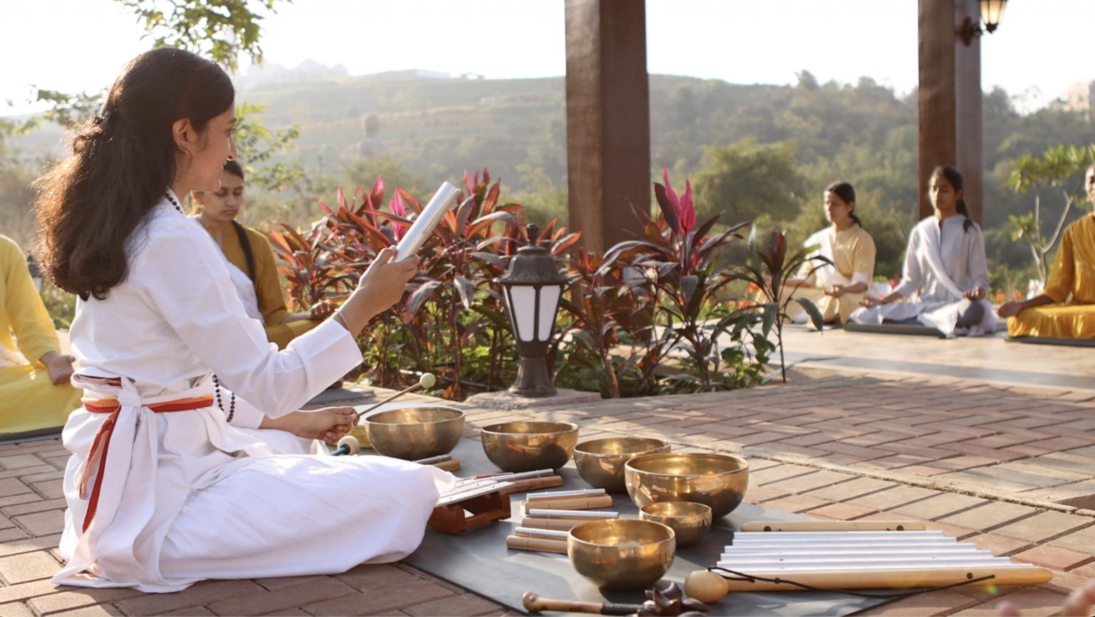 SRMD Yoga Sound Healing Experience Workshop - SRMD Yoga
